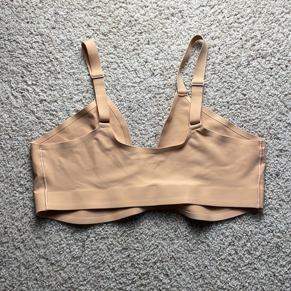 Parade | Intimates & Sleepwear | Parade Seamless Universal Smooth Lift ...